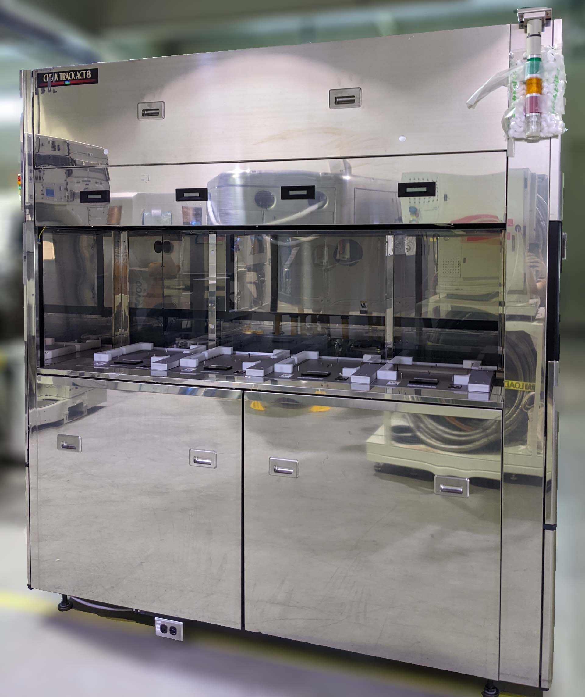 TEL / TOKYO ELECTRON Clean Track ACT 8 포토레지스트 판매 가격 #293609687, 2001에 ...