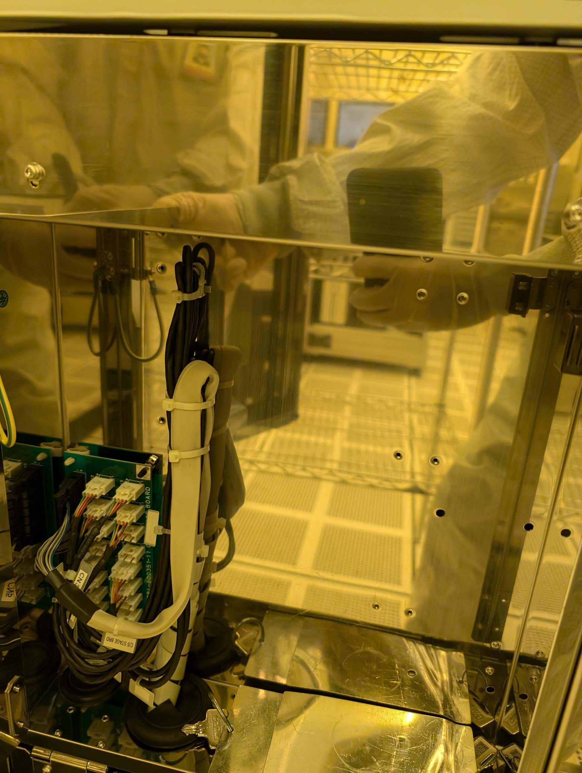 TEL / TOKYO ELECTRON Clean Track ACT 8 Photoresist used for sale price ...