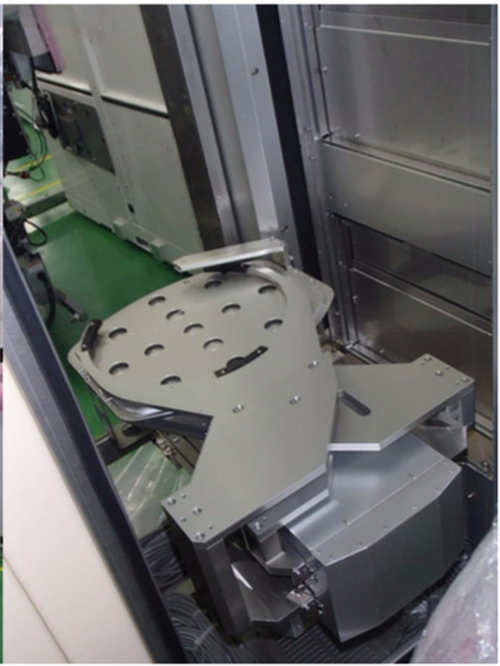 TEL / TOKYO ELECTRON Clean Track Lithius used for sale price #9267952 ...