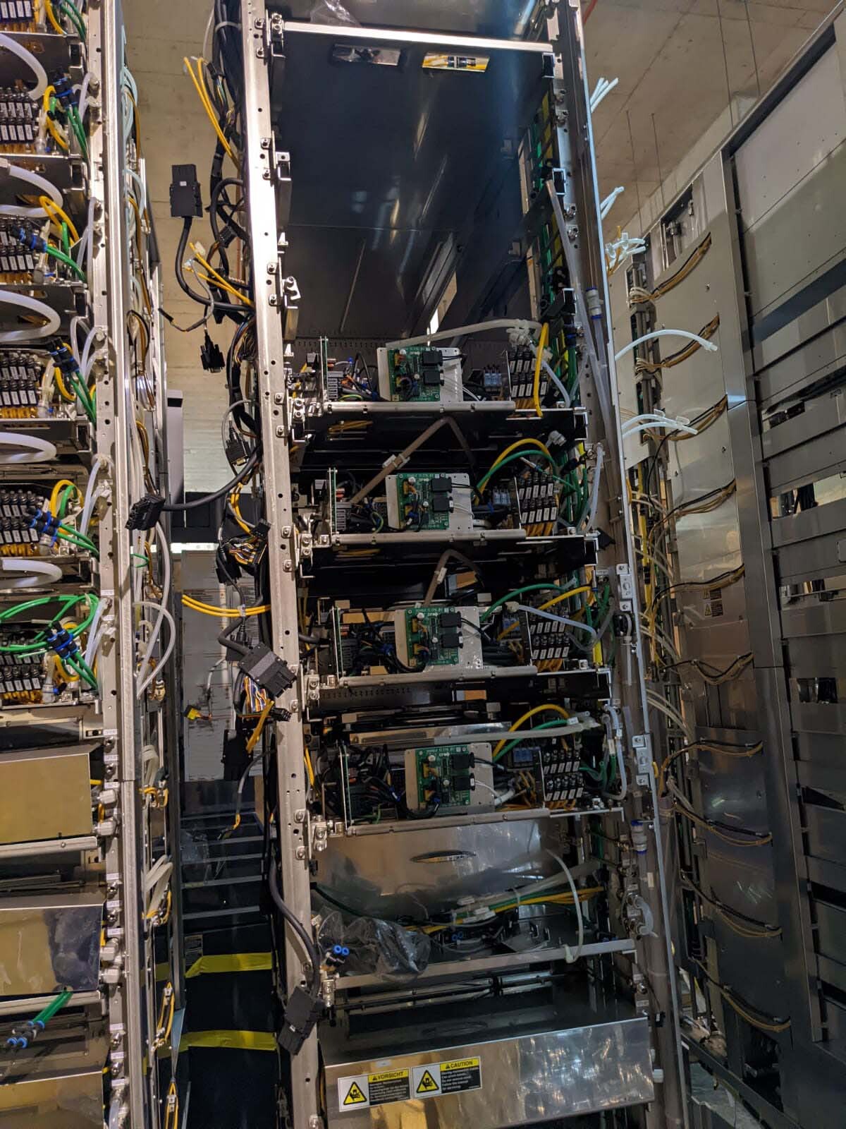 TEL / TOKYO ELECTRON Lithius i+ 익숙한 판매용 가격 #293597569 > 사다 from CAE