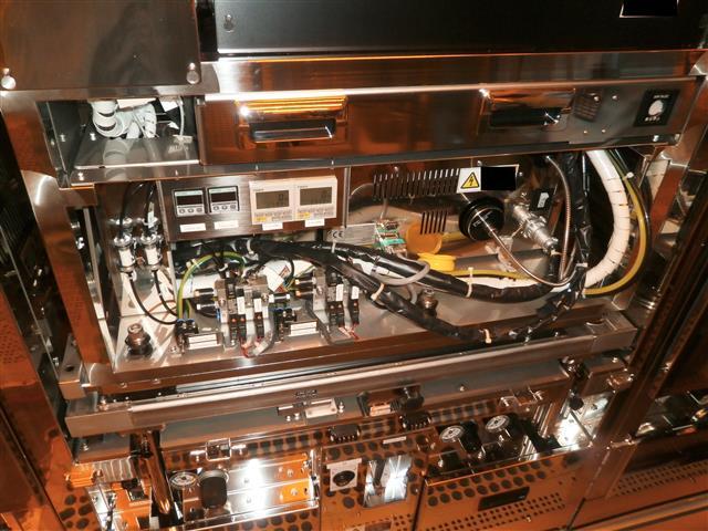 TEL / TOKYO ELECTRON Clean Track ACT 12 Photoresist used for sale price ...