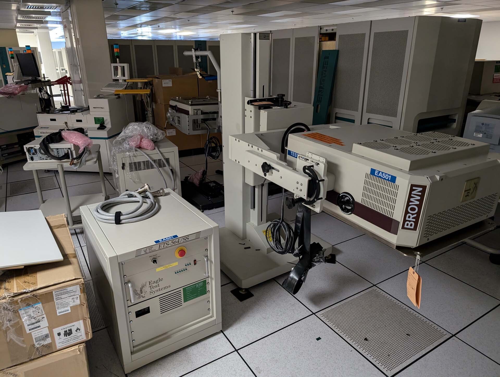 TERADYNE / EAGLE ETS 564 Final Testing Equipment used for sale price ...