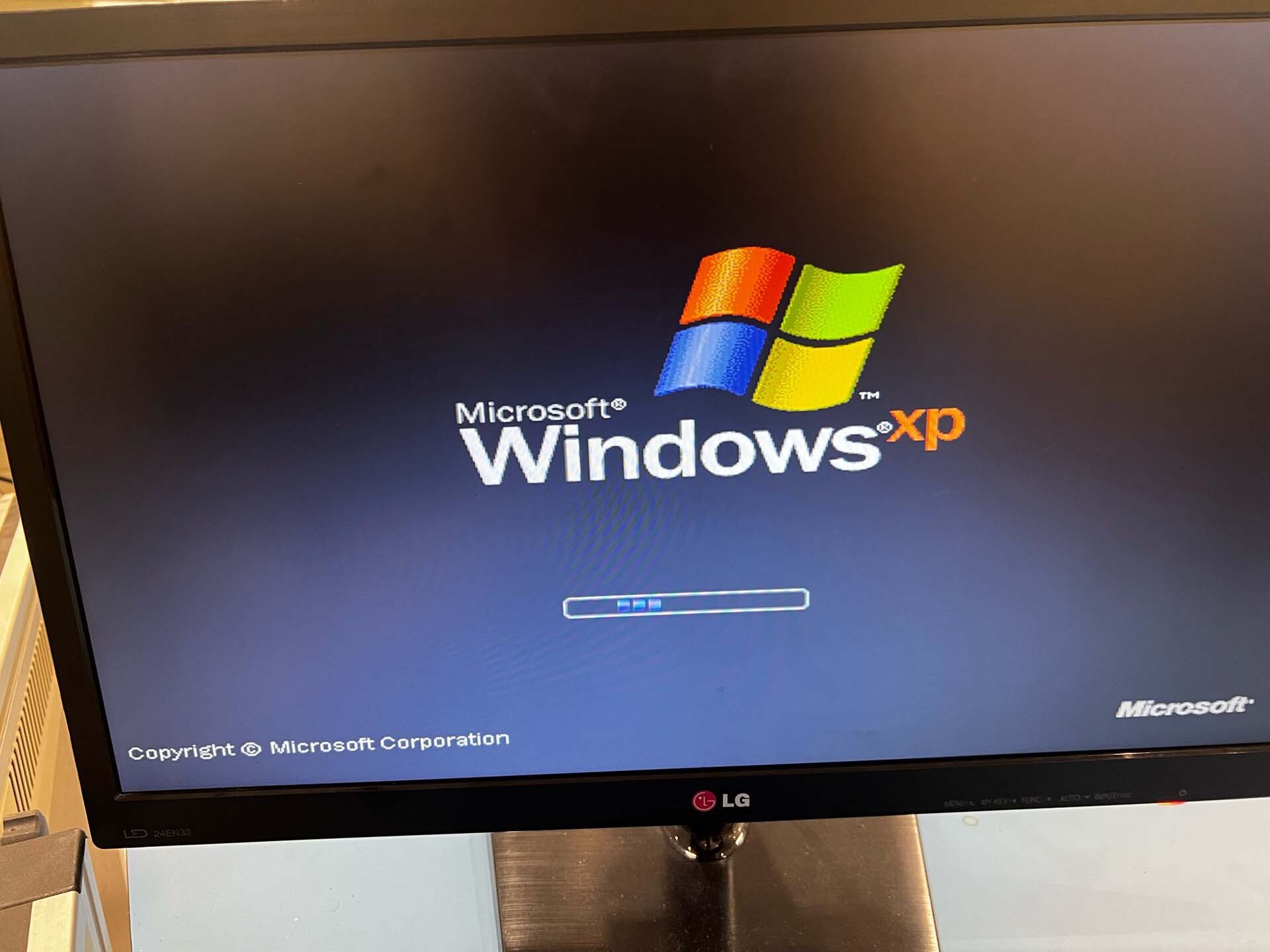 TERADYNE Spectrum 8855 PC Board Tester used for sale price #293768675 ...