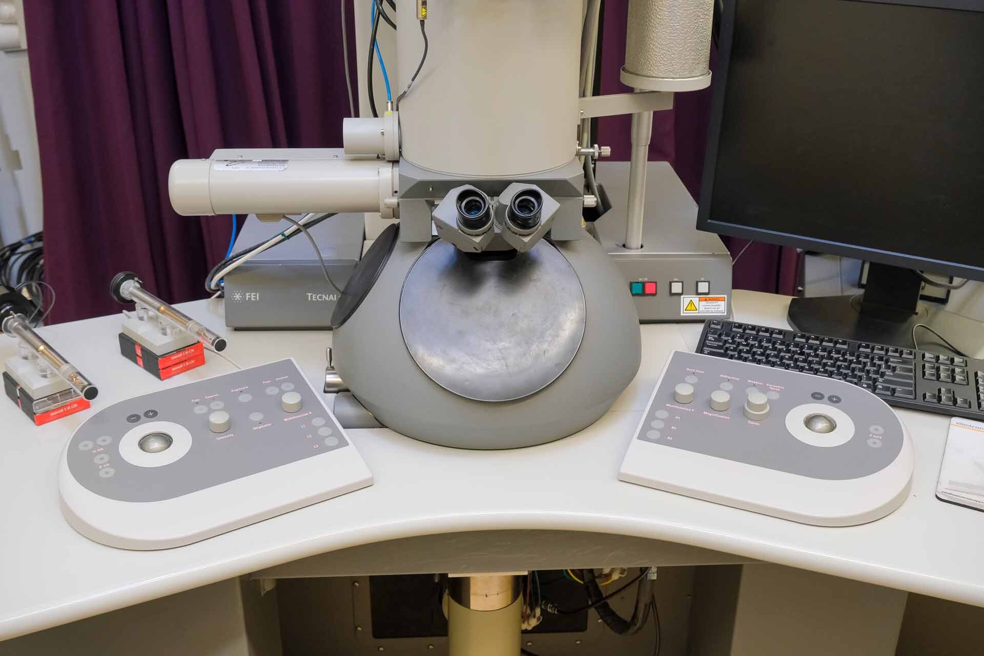 FEI Tecnai G2 F20 SEM 用 待售的 價格 #293618175 > 購買 from CAE