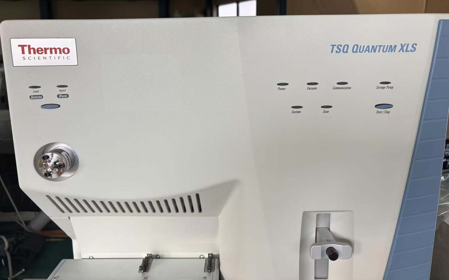 THERMO FISHER SCIENTIFIC TSQ Quantum XLS 분광계 판매 가격 #293808079에 사용됨 ...