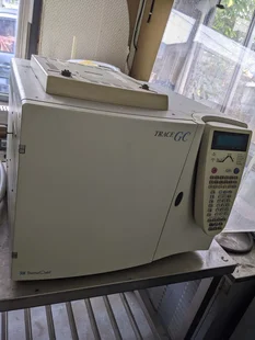 THERMO QUEST Trace GC 2000 Spectrometer used for sale price #293690761 ...