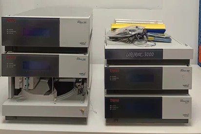 THERMO SCIENTIFIC / DIONEX Ultimate 3000 Spectrophotometer used for ...