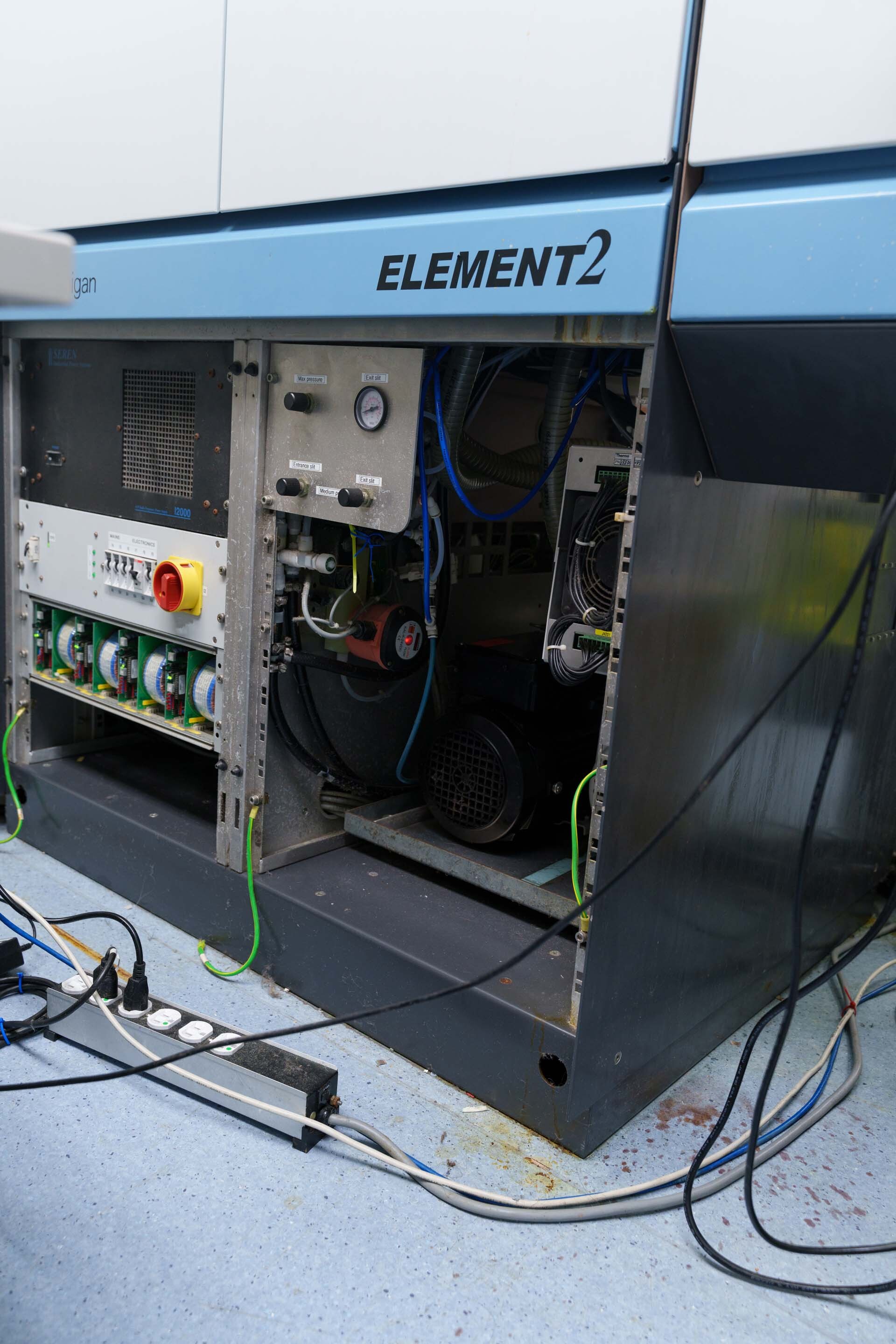 THERMO SCIENTIFIC Element 2 Spectrometer used for sale price #293659282 ...