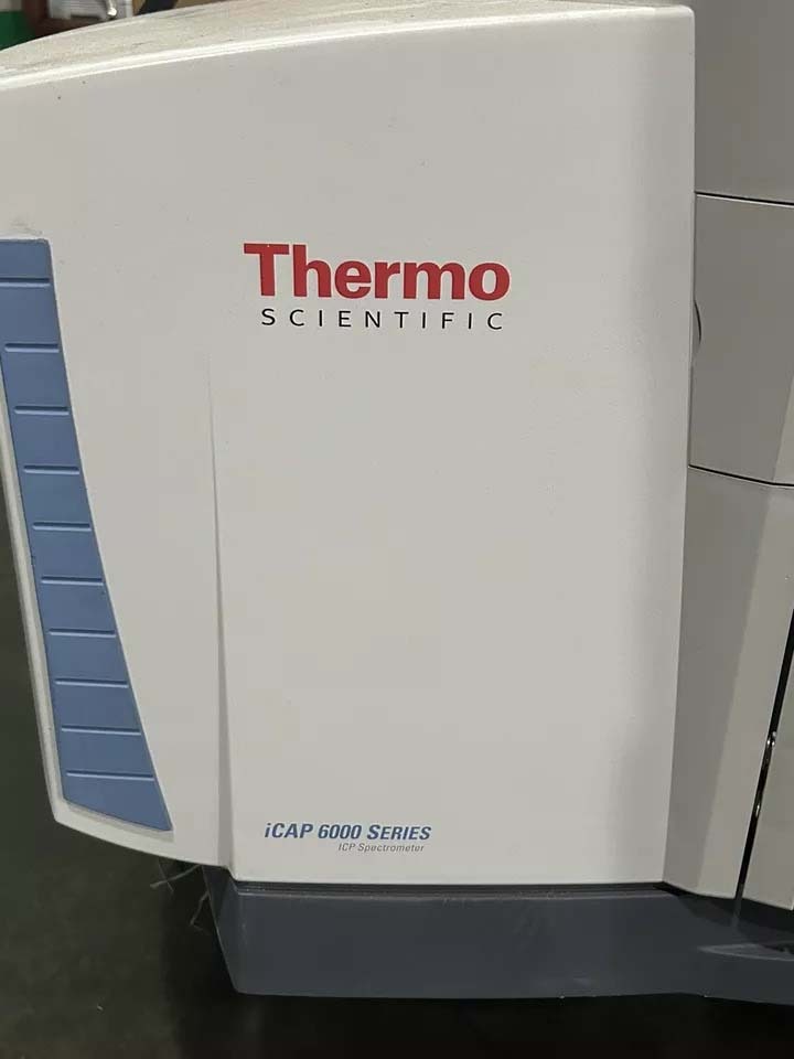 THERMO SCIENTIFIC iCAP 6000 Series 분광계 판매 가격 #293758967, 2008에 사용됨 ...