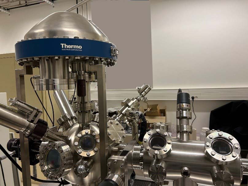 THERMO SCIENTIFIC Multilab 2000 Spectrometer used for sale price ...