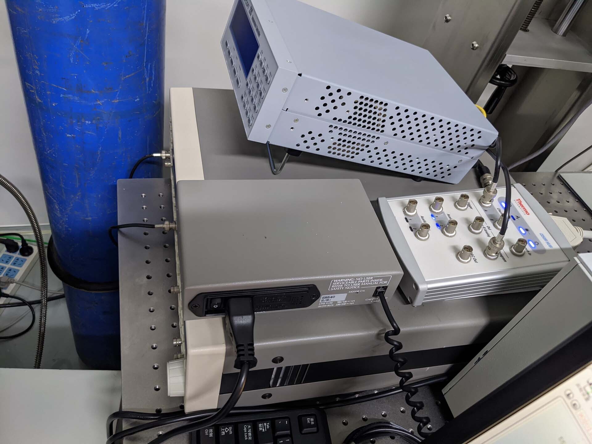 THERMO SCIENTIFIC Nicolet iS50 Spectrometer Used for sale price ...