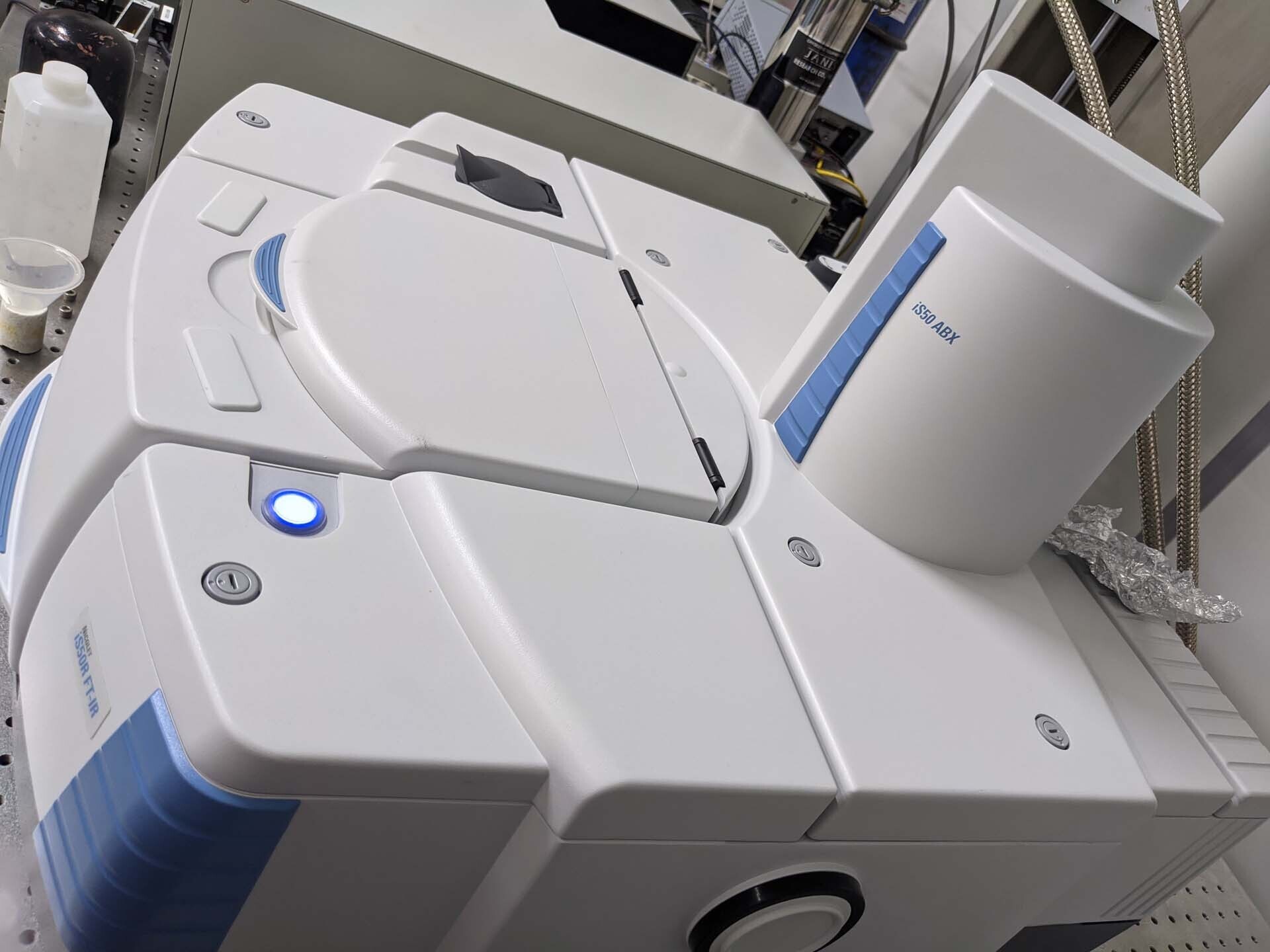 THERMO SCIENTIFIC Nicolet iS50 Spectrometer Used for sale price ...