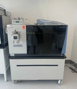 THERMO SCIENTIFIC Orbitrap Fusion Lumos Spectrometer used for sale ...