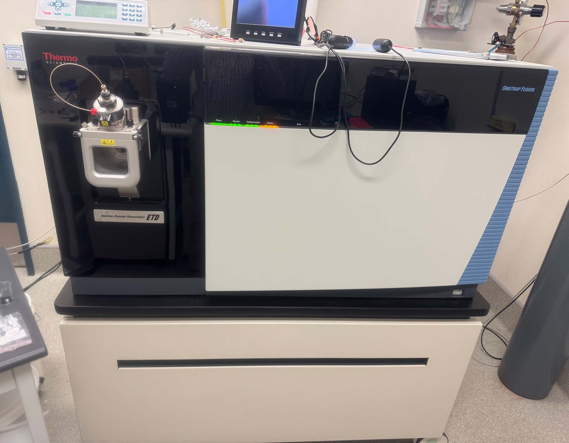 THERMO SCIENTIFIC Orbitrap Fusion Spectrometer used for sale price ...