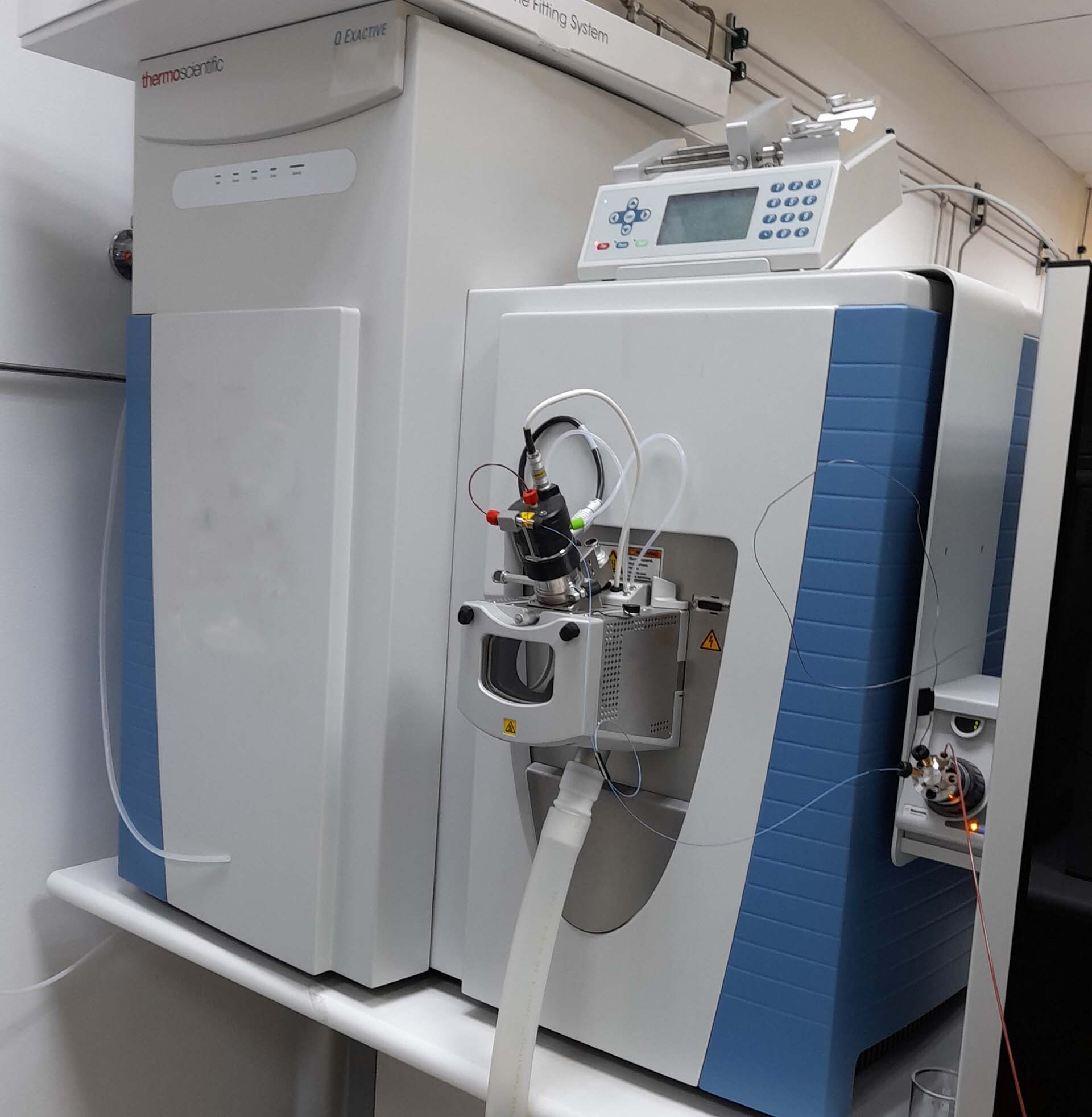 THERMO SCIENTIFIC ORBITRAP Q EXACTIVE Spectrometer 익숙한 판매용 가격 #9398221 ...