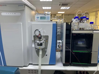 THERMO SCIENTIFIC Q Exactive Spectrometer used for sale price ...