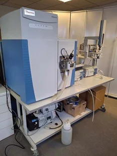THERMO SCIENTIFIC Q Exactive Spectrometer used for sale price ...