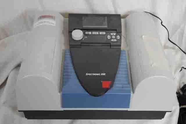 THERMO SCIENTIFIC Spectronic 200E 분광계 판매 가격 #293595471에 사용됨 > CAE에서 구매