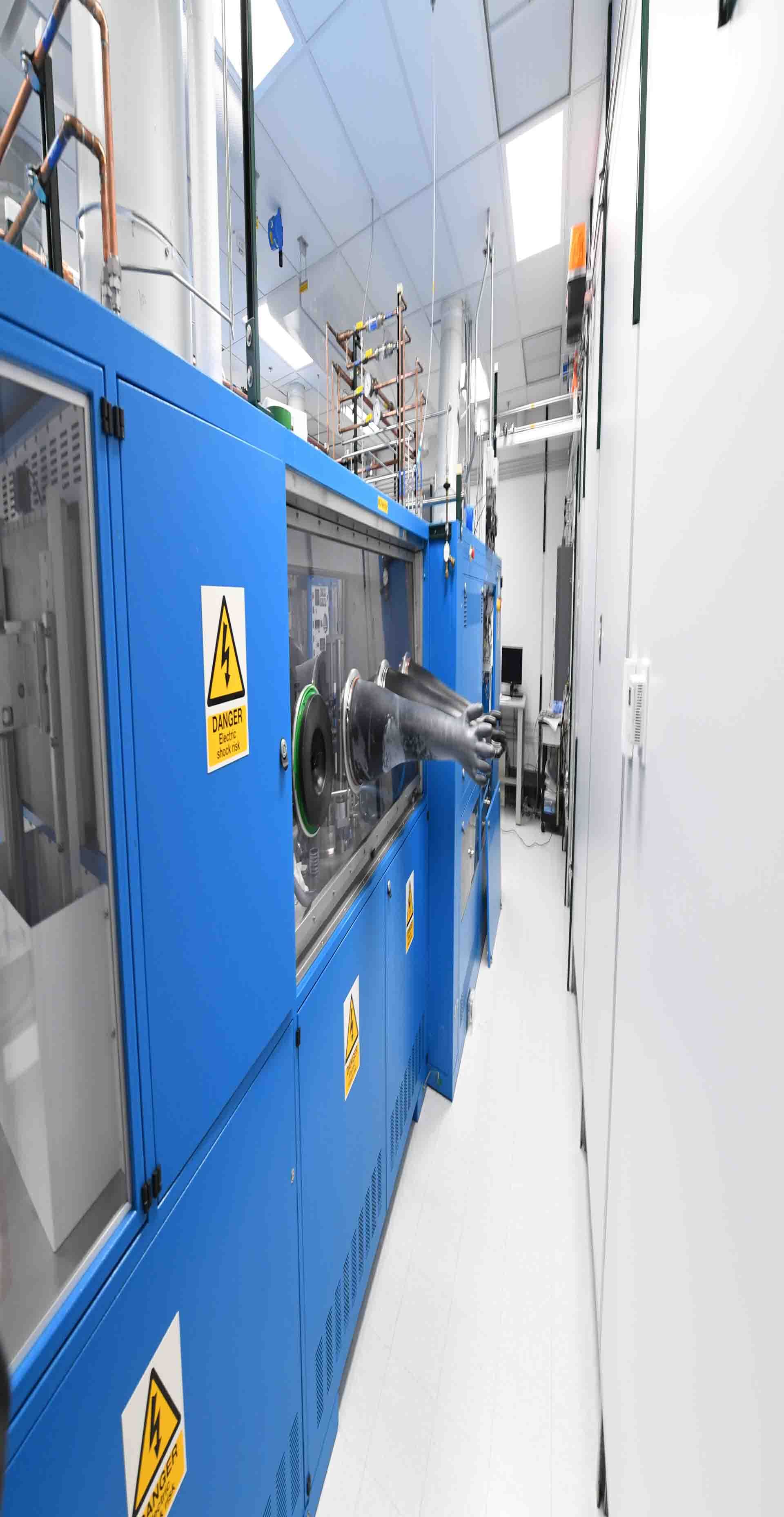 THOMAS SWAN / AIXTRON CCS used for sale price #293630290 > buy from CAE
