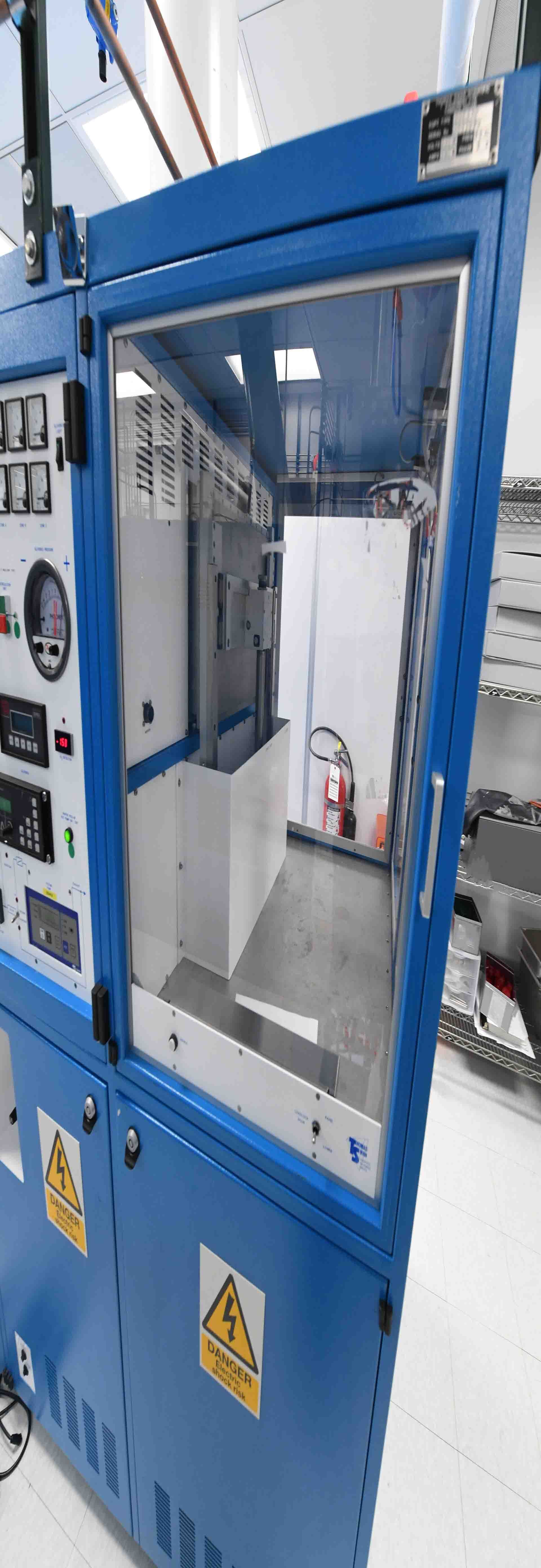 THOMAS SWAN / AIXTRON CCS used for sale price #293630290 > buy from CAE