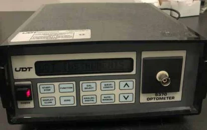 UDT INSTRUMENTS S370 Lab Equipment used for sale price #9328955 > buy ...