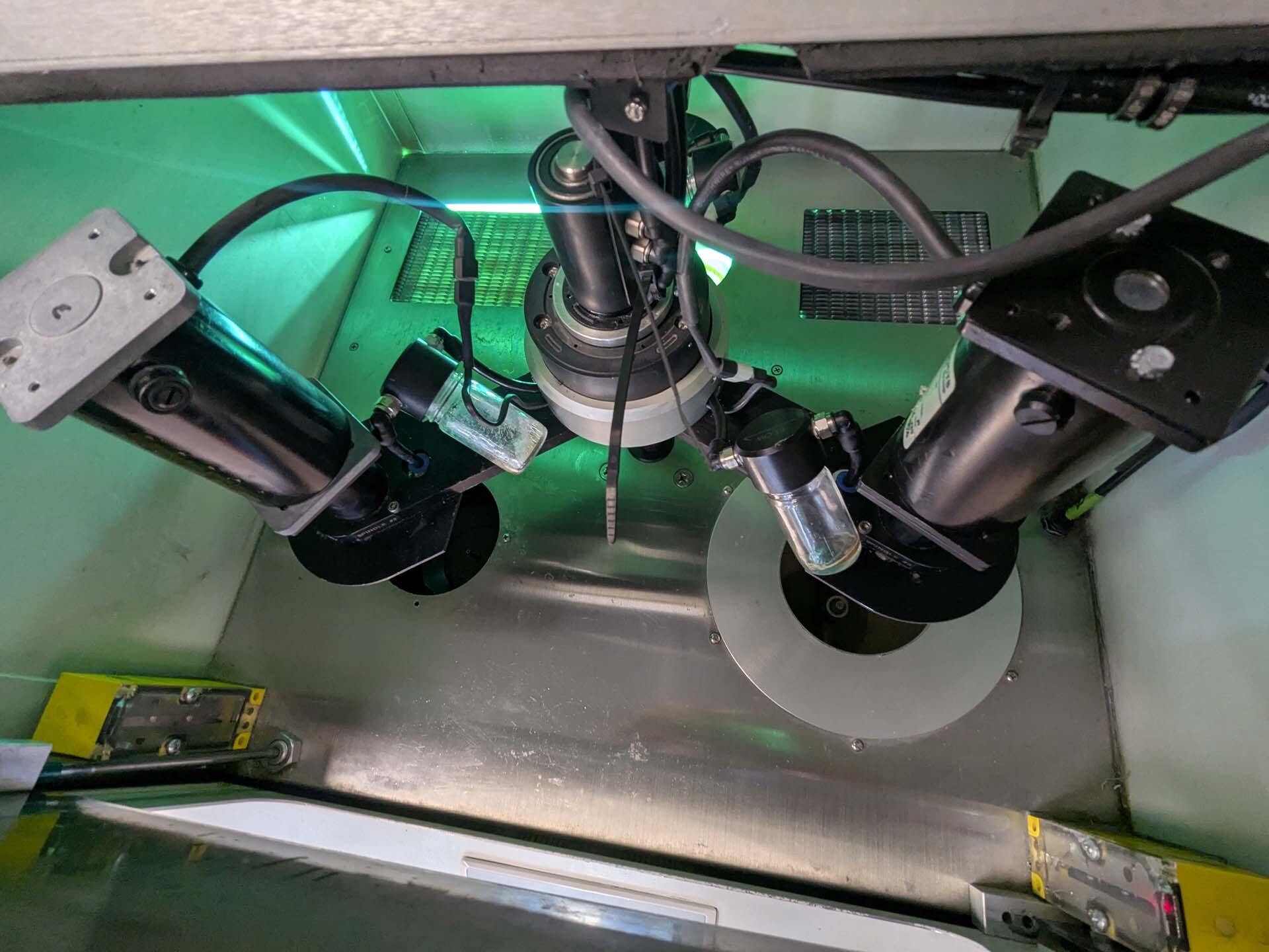 ULTRA OPTICS MR3 Photoresist used for sale price #293780929 > buy from CAE