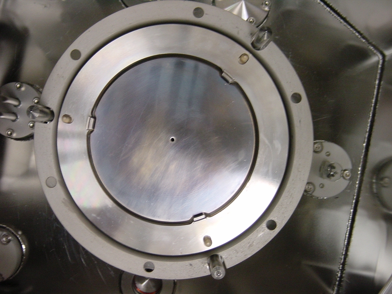 UNAXIS Clusterline 200 used for sale price #9189483, 2000 > buy from CAE