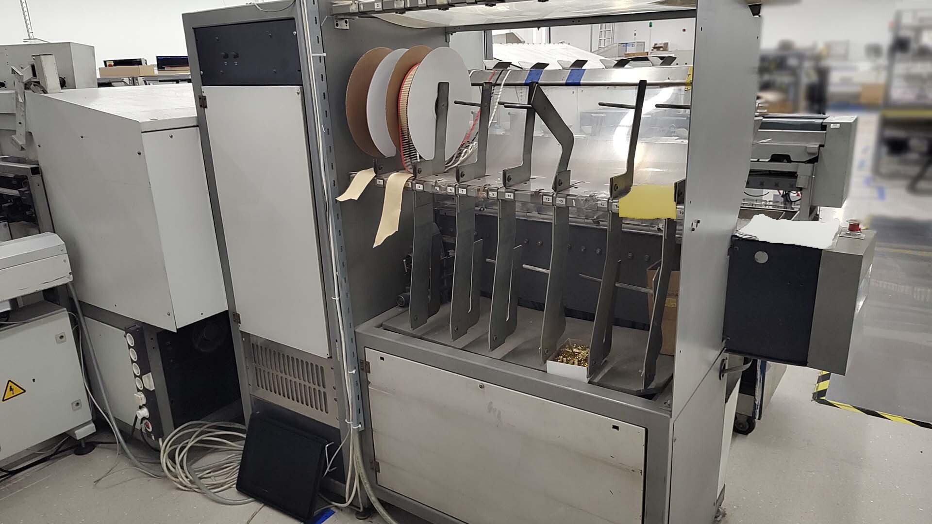 UNIVERSAL Axial inserter 판매 가격 #293794581에 사용됨 > CAE에서 구매