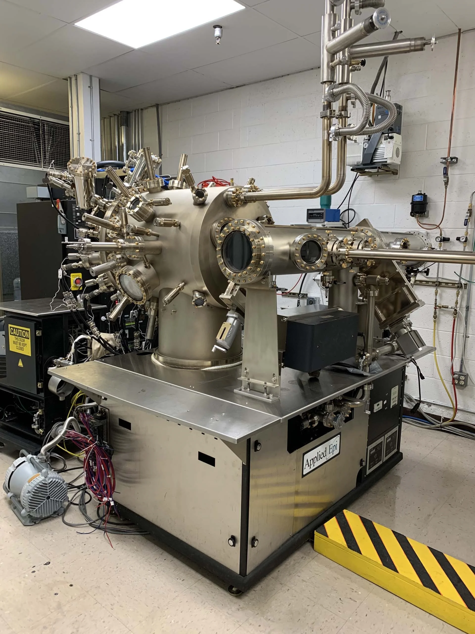 VEECO GEN III MBE System used for sale price #293627903 > buy from CAE