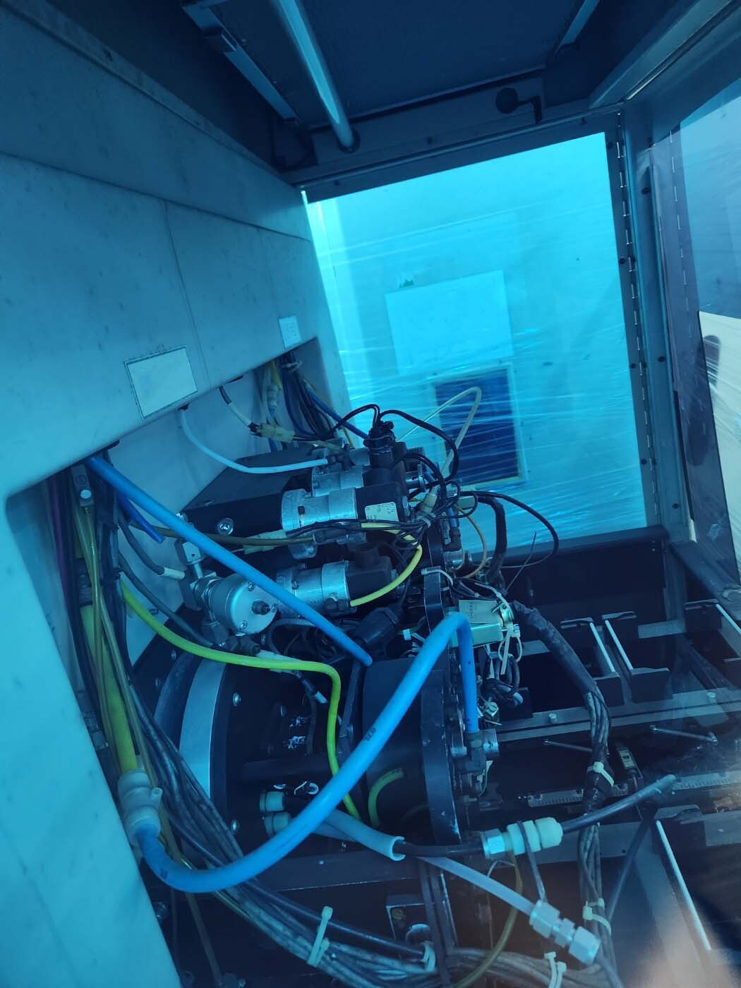 VARIAN 350D Ion Implanter & Monitor used for sale price #293695616 ...