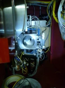 VARIAN E500 HP Ion Implanter & Monitor used for sale price #9079747 ...