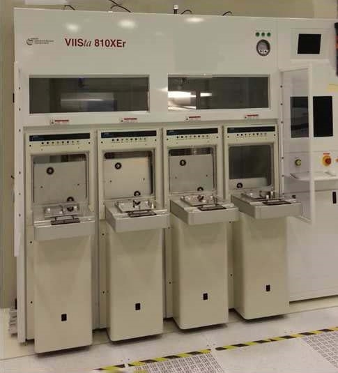VARIAN VIISta 810Xer Ion Implanter & Monitor used for sale price #9195280 > buy from CAE