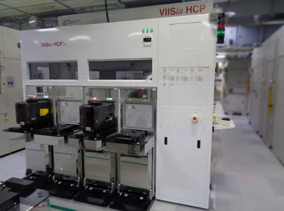 VARIAN VIISta HCP+ 이온 주입기 & 모니터 판매 가격 #293650710, 2006에 사용됨 > CAE에서 구매