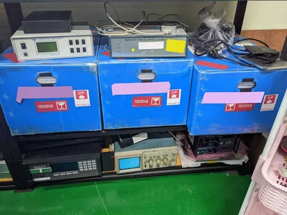VARIOUS Lot of electronic test equipment Electronic Test Equipment used ...