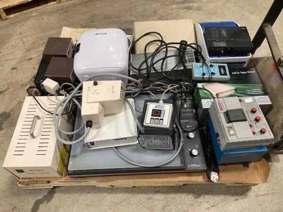 VARIOUS Lot of laboratory equipment Lab Equipment used for sale price ...
