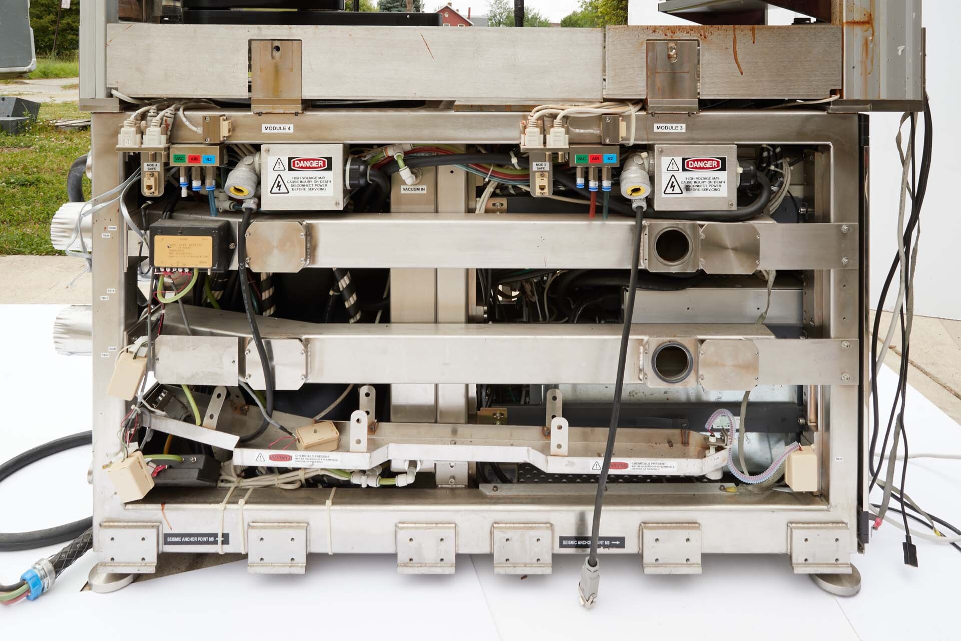 VARIOUS Lot of wafer processing machine Scrubber used for sale price ...