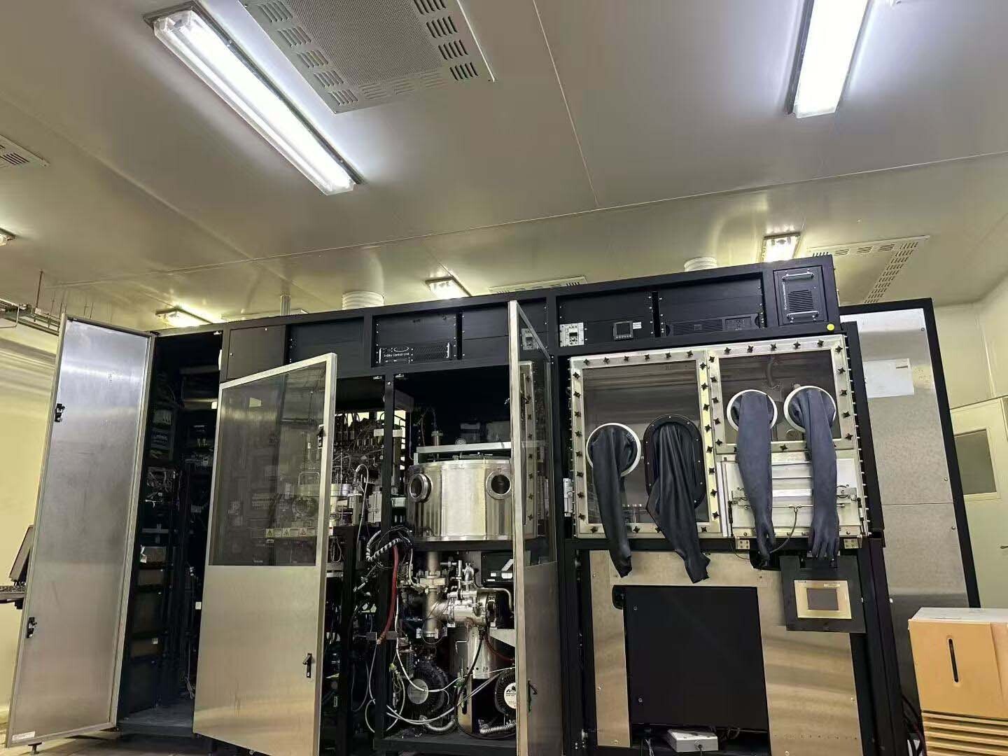 VEECO / EMCORE E300 GaNzilla Reactor used for sale price #293799271 ...