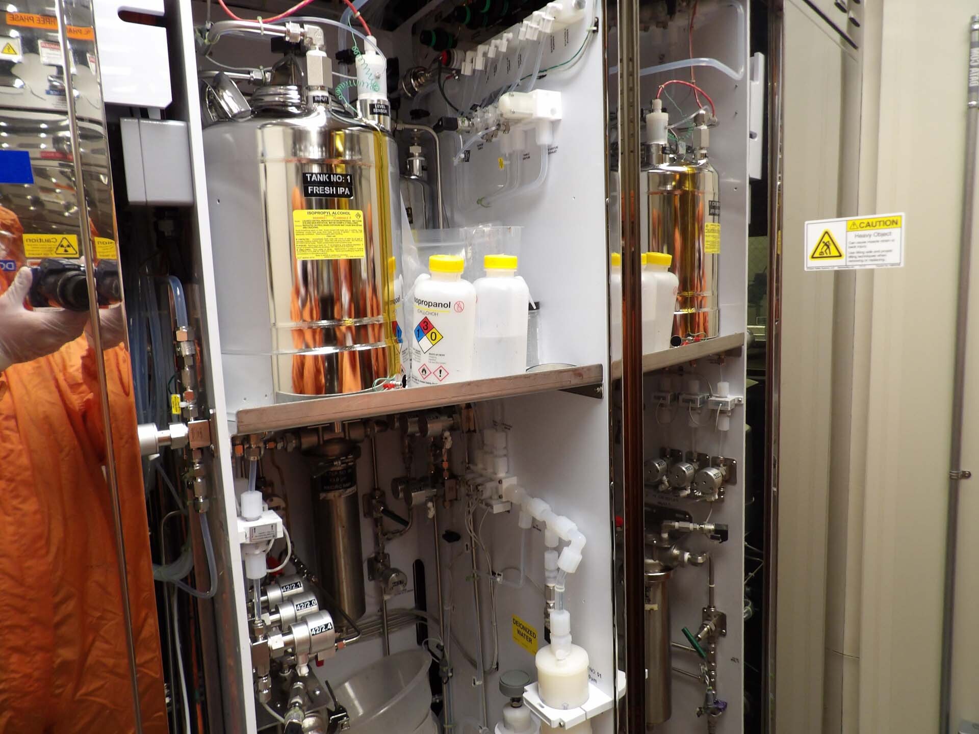 VEECO / SSEC M3303 Scrubber used for sale price #293651181, 2012 > buy ...