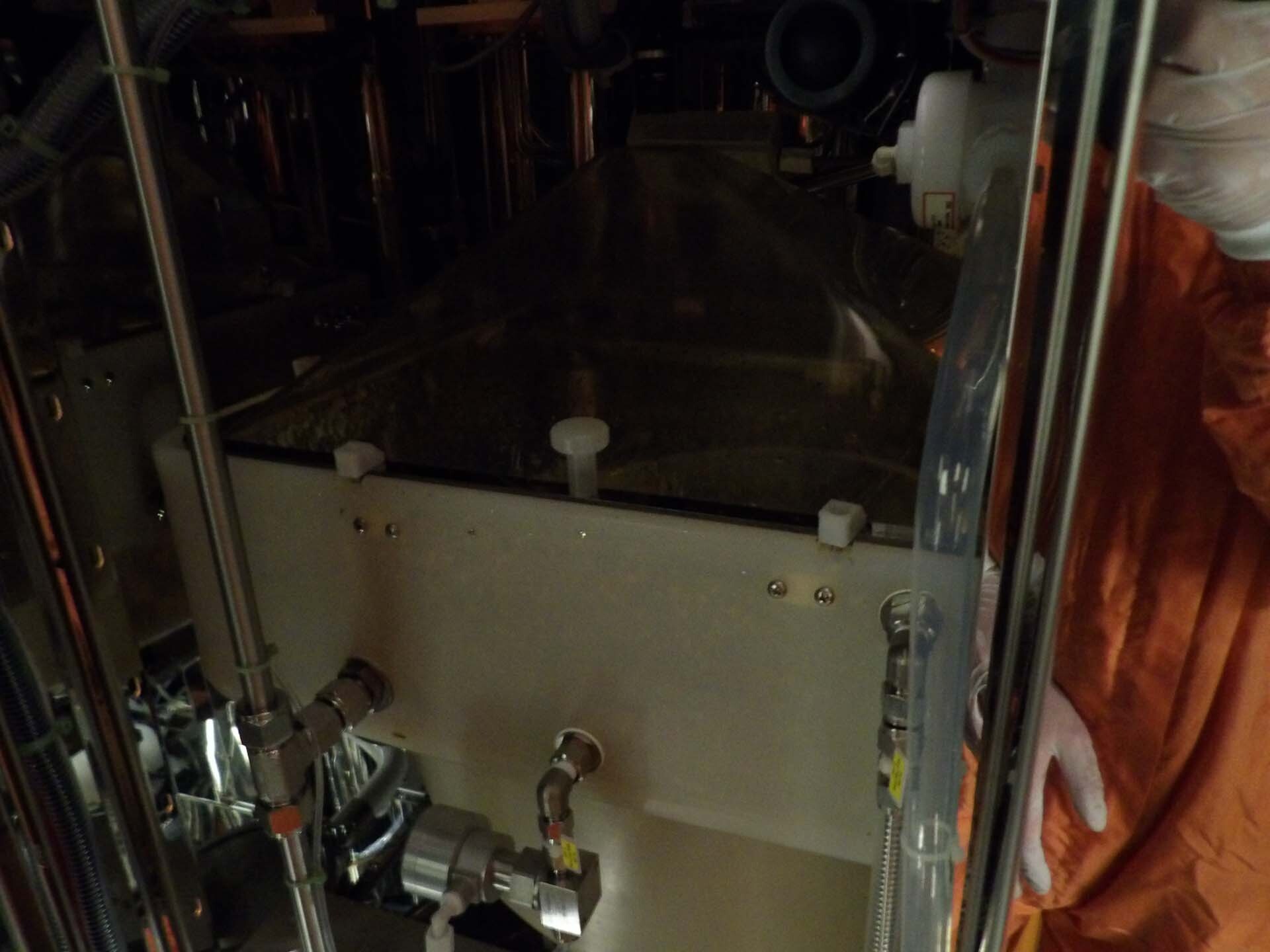 VEECO / SSEC M3303 Scrubber used for sale price #293651181, 2012 > buy ...