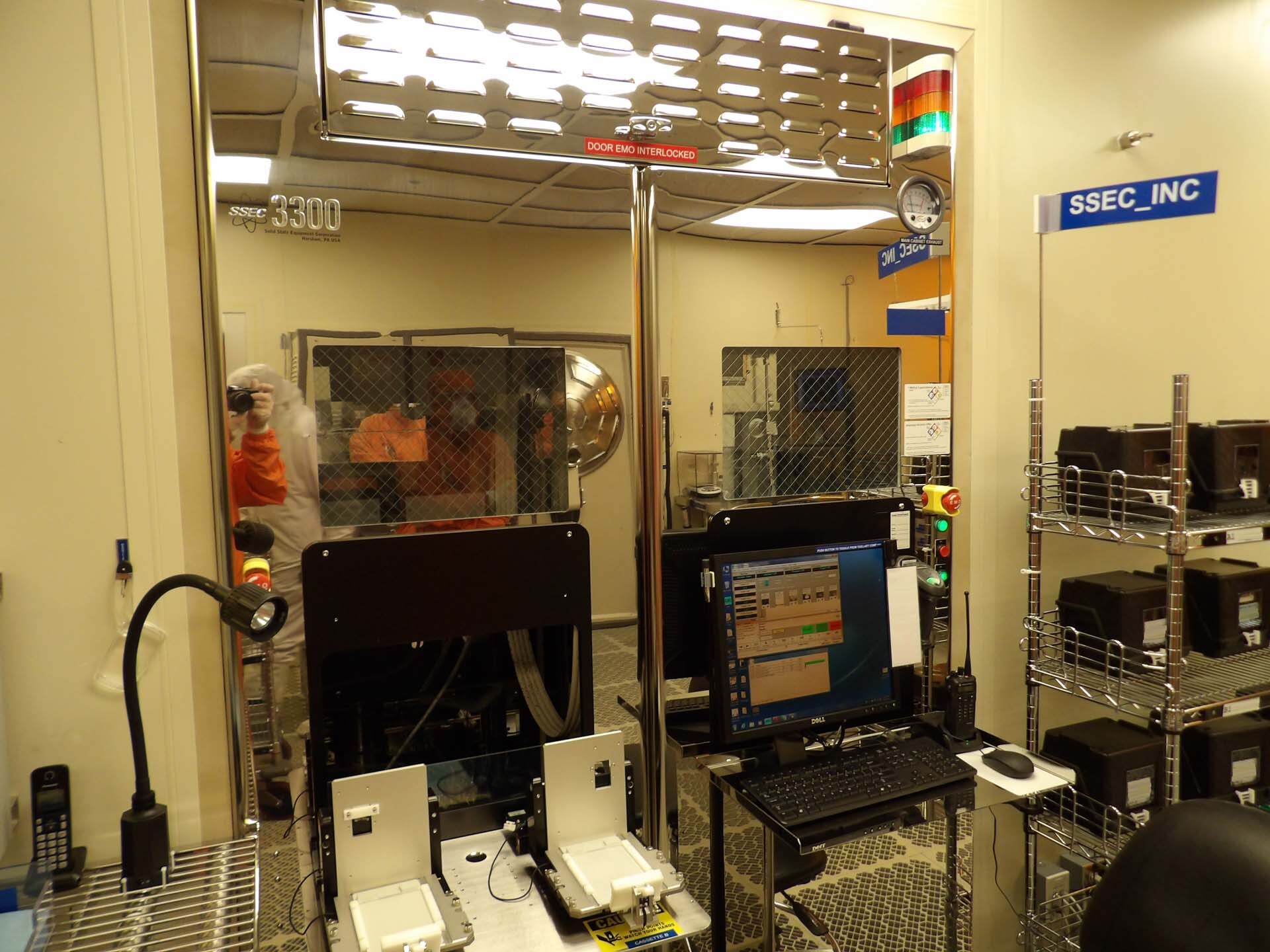 VEECO / SSEC M3303 Scrubber used for sale price #293651181, 2012 > buy ...