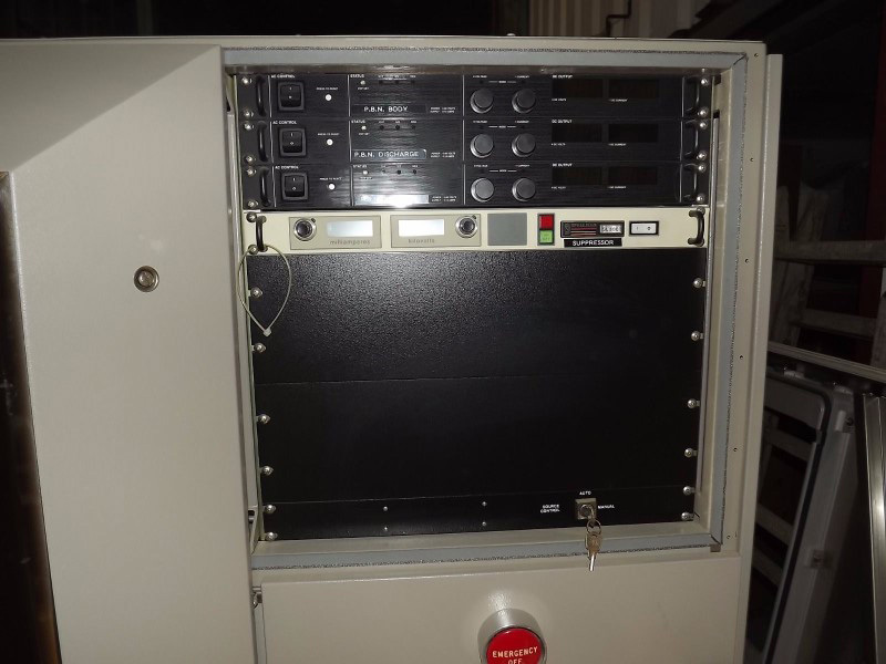 VEECO Microetch LL250 Etcher / Asher used for sale price #9141668 > buy ...