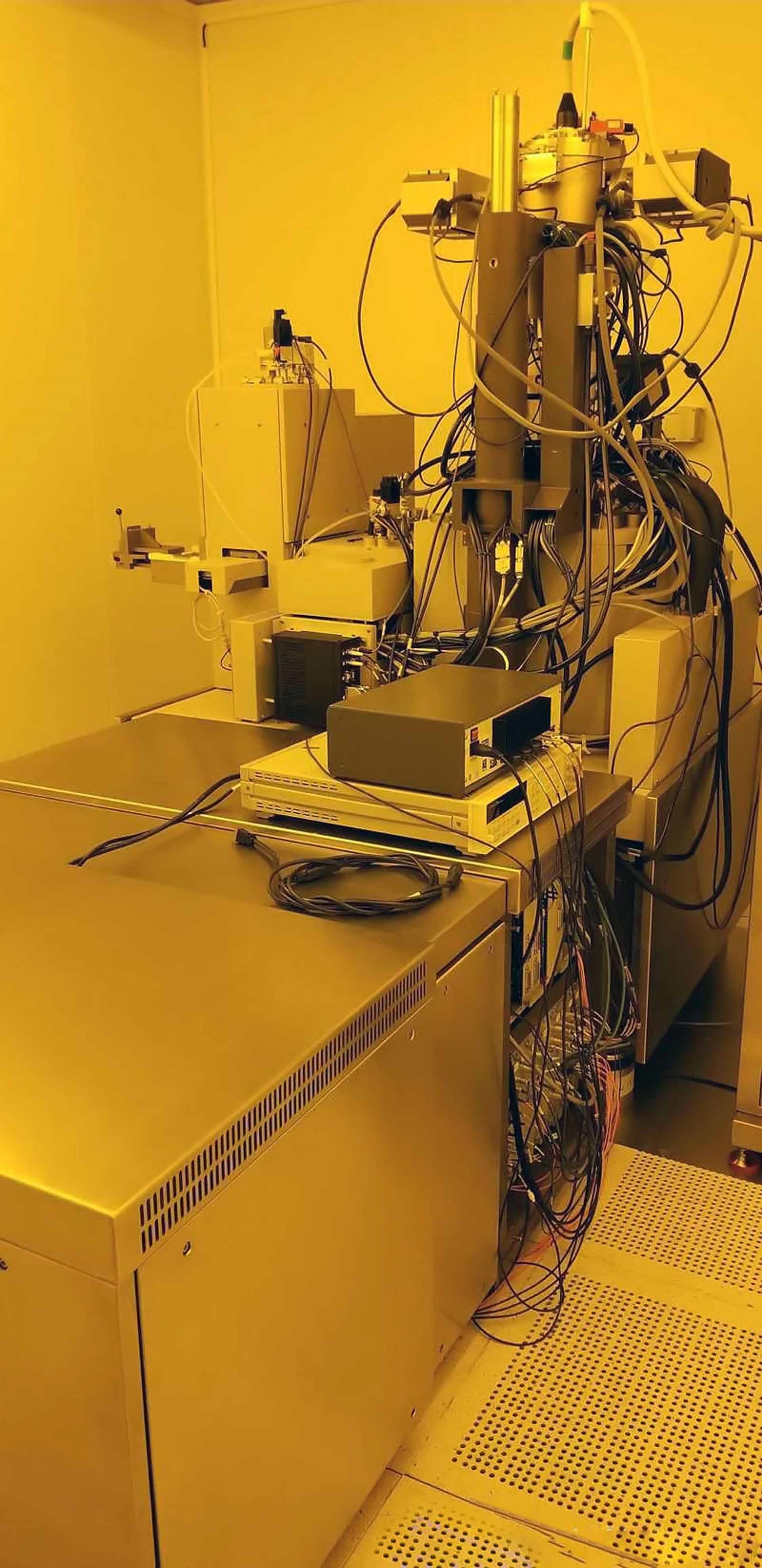 VISTEC / LEICA / RAITH AMERICA VB6 SEM used for sale price #9229788 ...