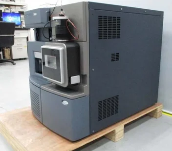 WATERS / MICROMASS XEVO TQ-MS Spectrometer used for sale price ...