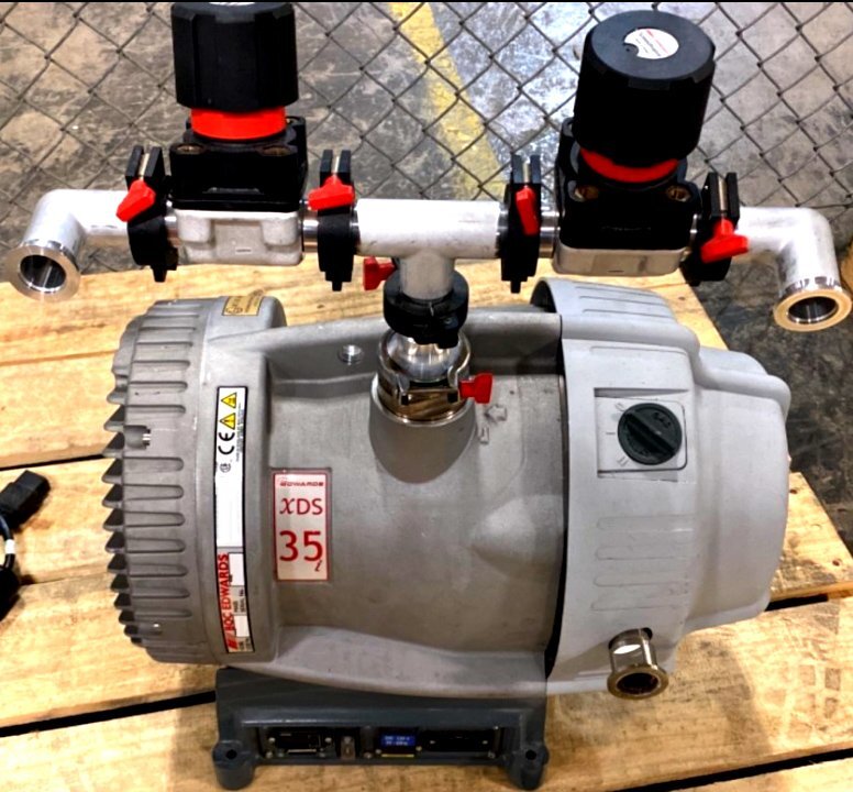 WATERS Synapt MALDI Spectrometer used for sale price #9400592, 2007 ...