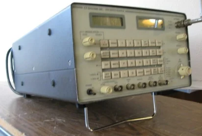WAVETEK 2100 Electronic Test Equipment used for sale price #181538 ...