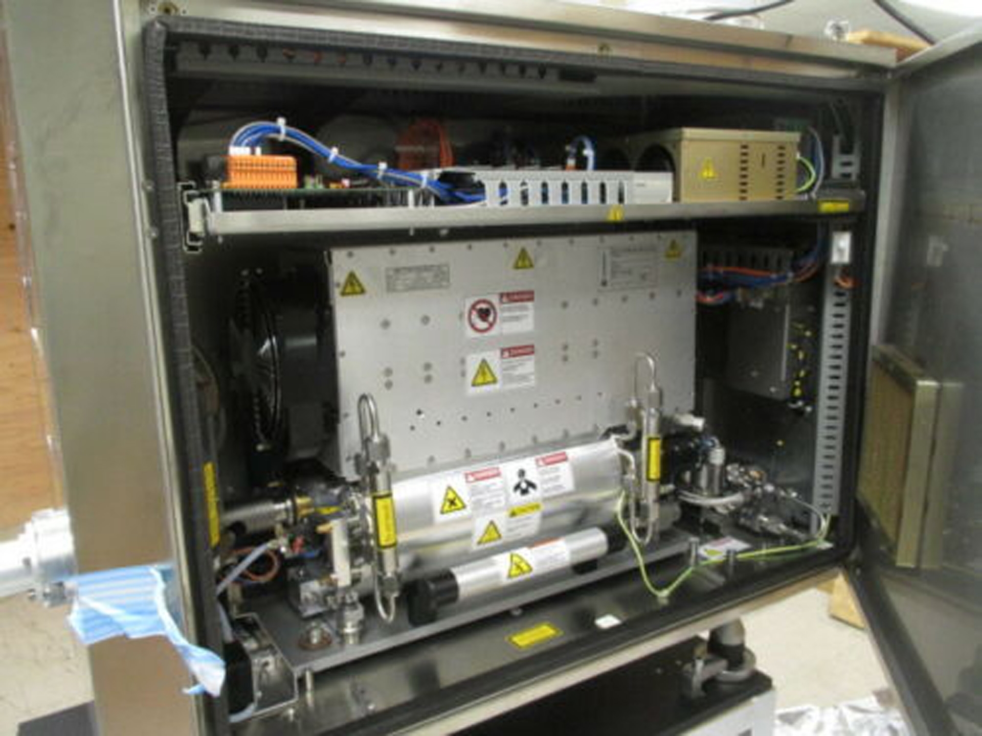 CARL ZEISS AIMS 193 マスク＆ウェーハ検査装置 はセール価格 #9196378 で使用されています > CAE から購入