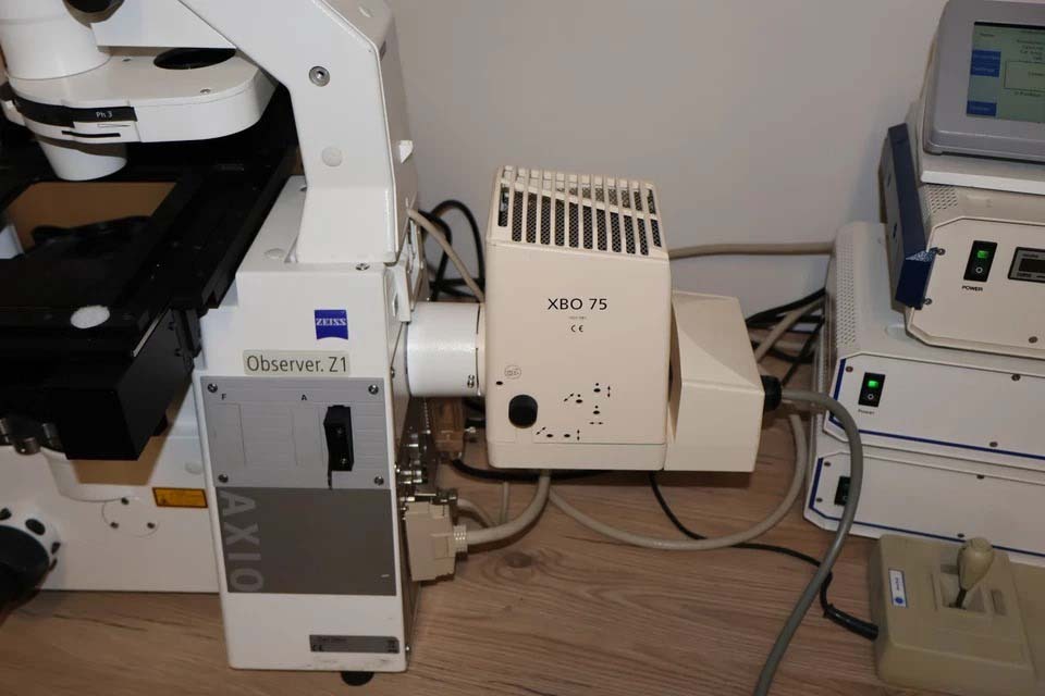 ZEISS Axio Observer Z1 Microscope used for sale price #293793870 > buy ...