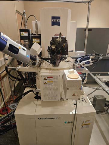 ZEISS Crossbeam 550 SEM 판매 가격 #293778639에 사용됨 > CAE에서 구매