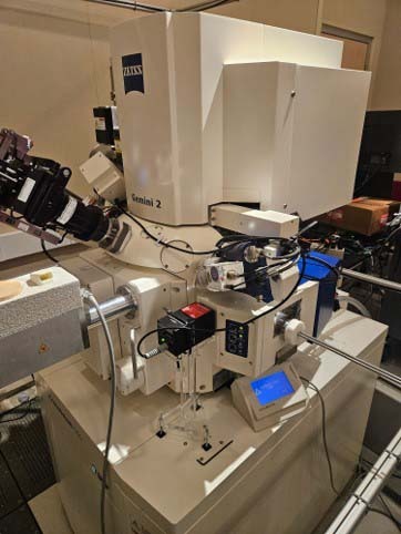 ZEISS Crossbeam 550 SEM 판매 가격 #293778639에 사용됨 > CAE에서 구매