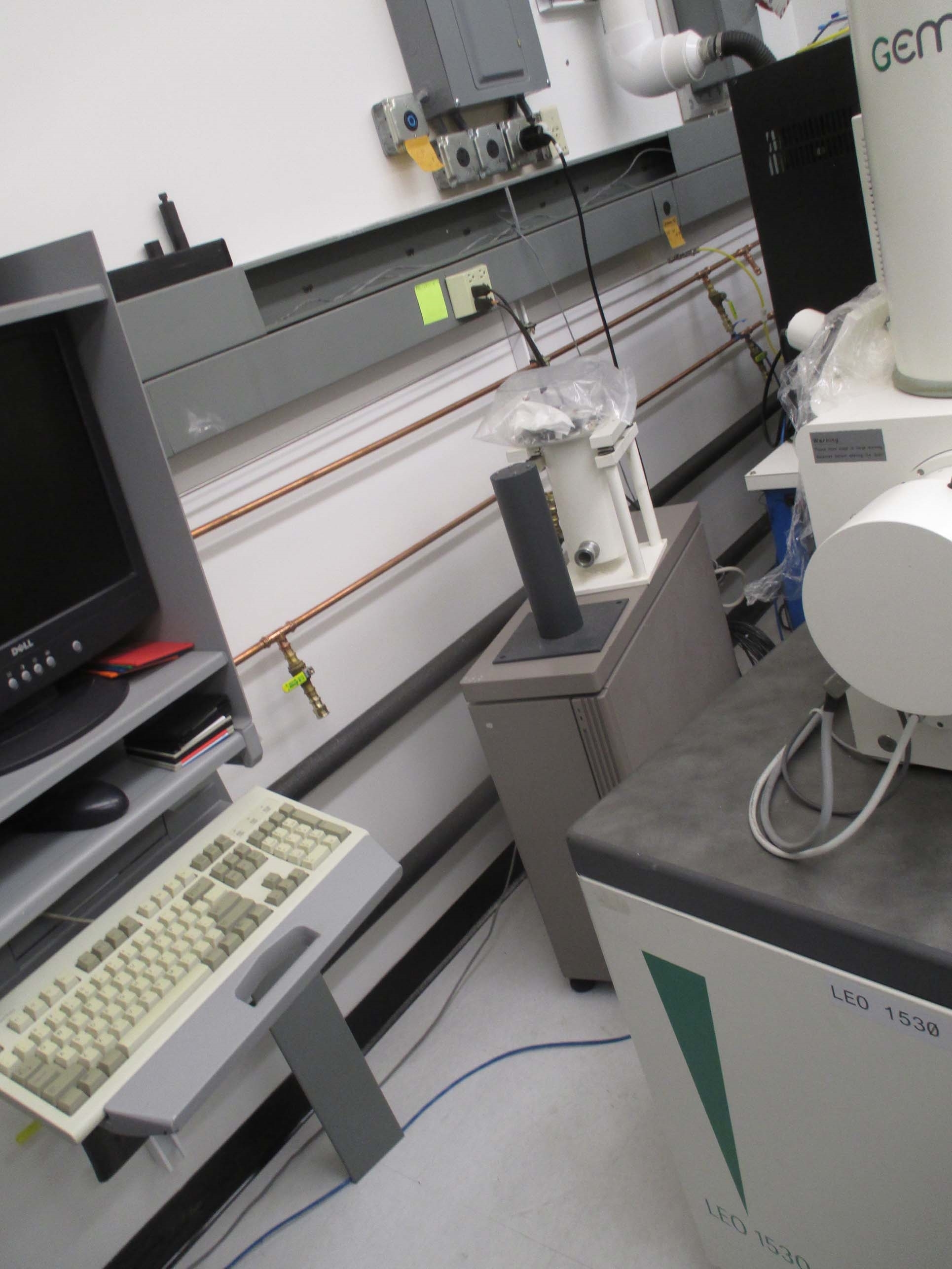 ZEISS LEO 1530 SEM used for sale price #9286929 > buy from CAE